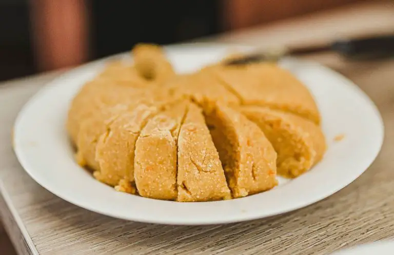 EASY TURKISH SEMOLINA HALVA RECIPE – Baker Recipes